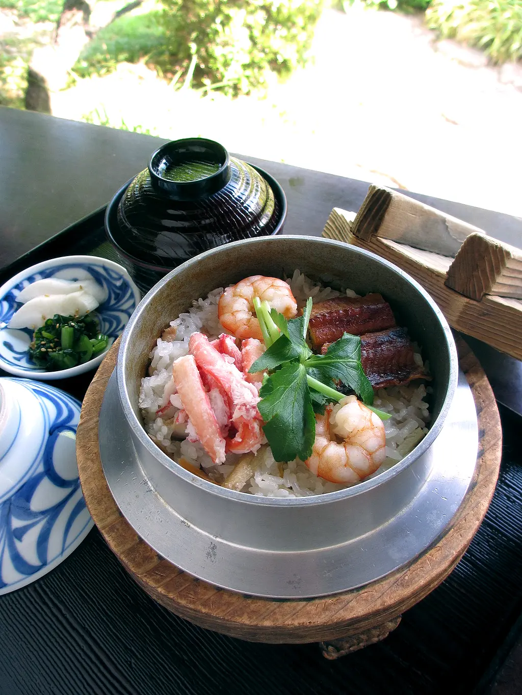 Traditional Kamameshi Restaurant Shizuka Kouen Ten | Spot List | 【公式】奈良 ...